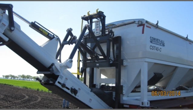 Commercial Seed Tenders – Industrial Conveyor Systems | Hamilton